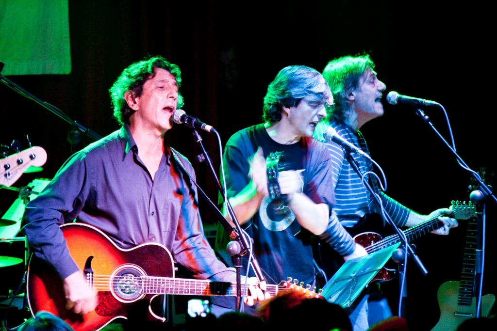 La banda madrileña Mamá: "Nunca le hemos perdido la pista a la sociedad ...