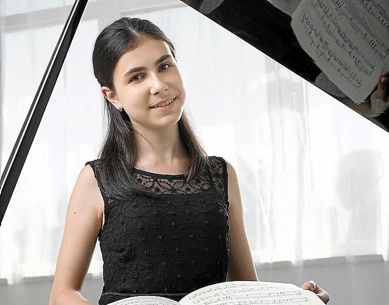 Alexandra Dovgan, pianista: «La música de Chopin se puede tocar sin parar»