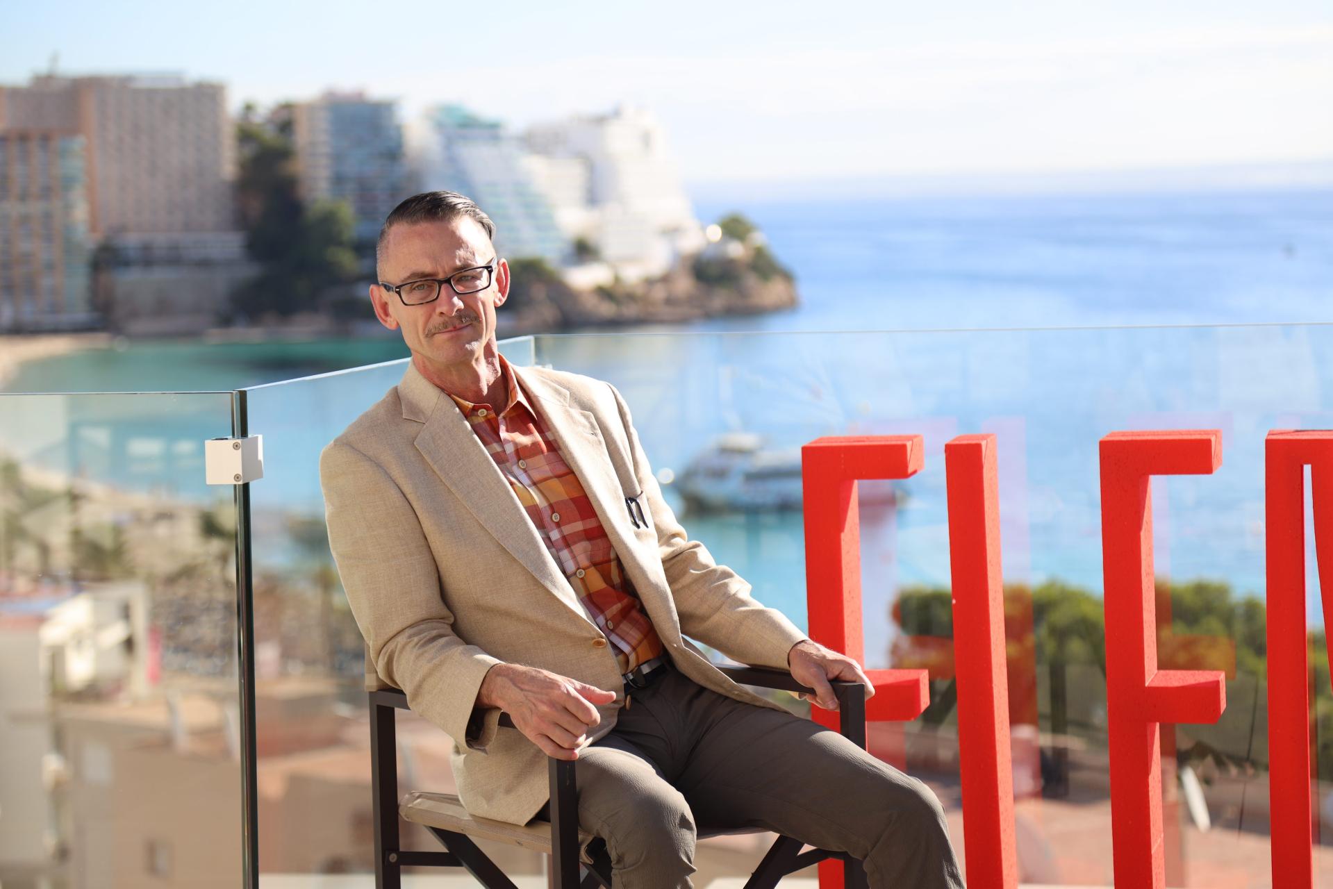 Chuck Palahniuk: «Cuando releo algunos de mis libros me digo: qué ...