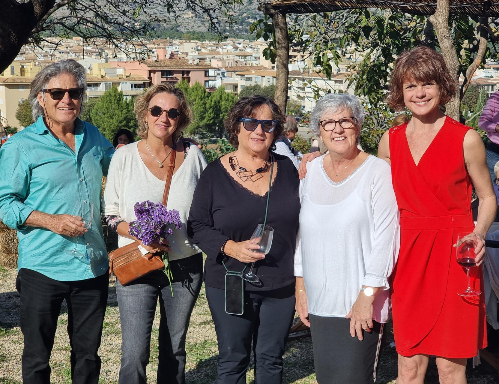 Esteban Mercer, entre amigos | Concha Vidal en Coster