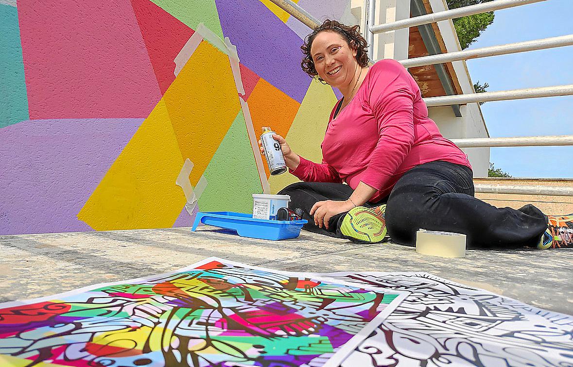 Arte urbano en Mallorca |Llenan de color Son Ferrer y El Toro