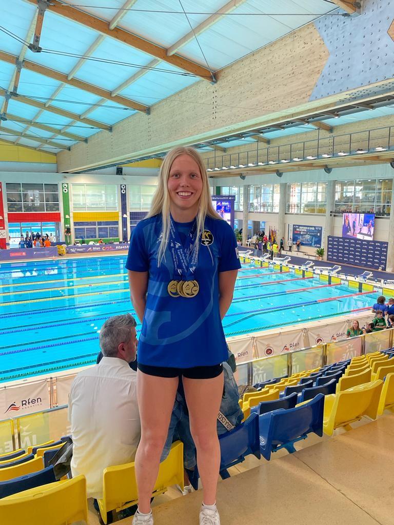 Natación | Estella Tonrath reina en Son Hugo