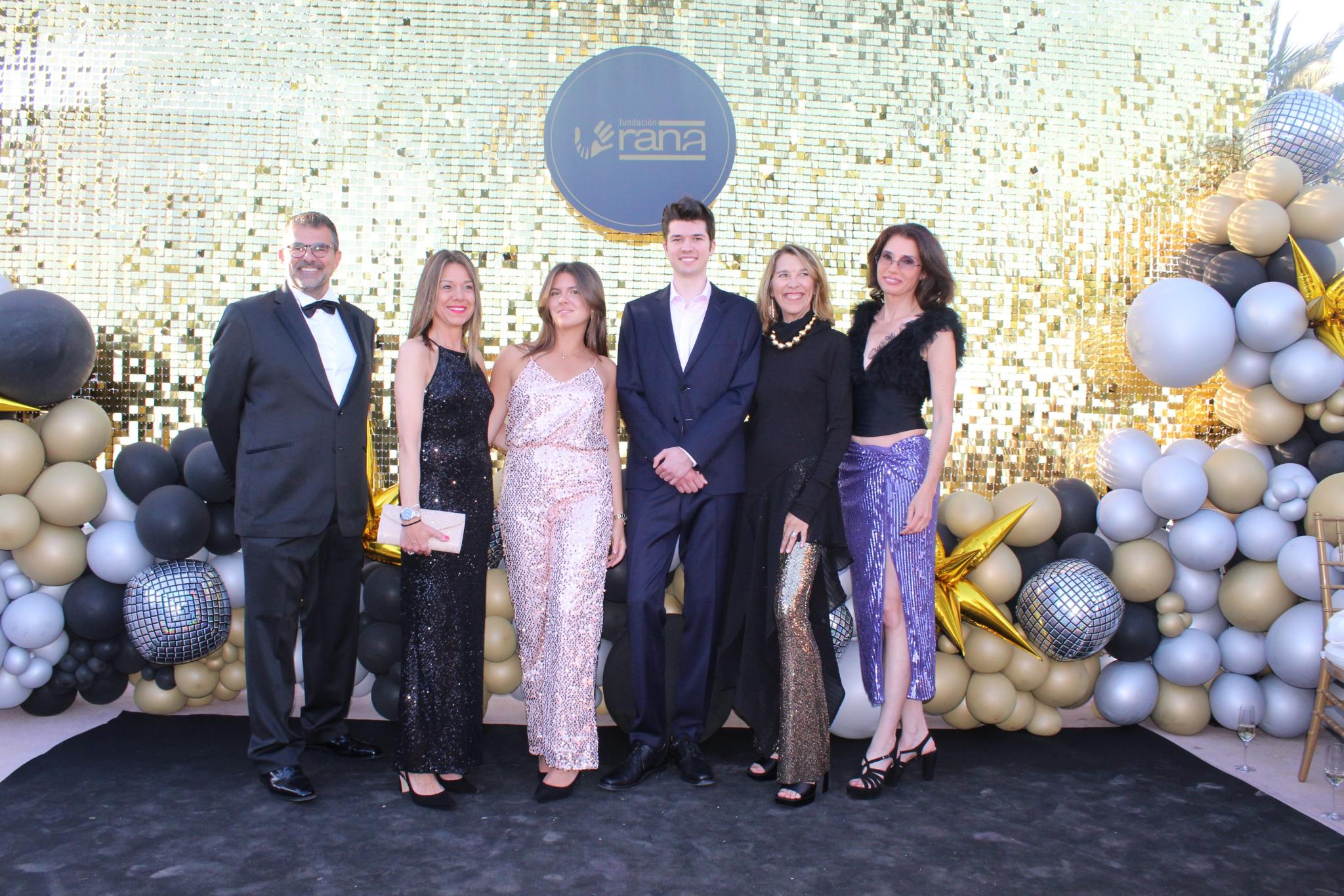 Fotogalería: Imágenes de la cena solidaria de RANA