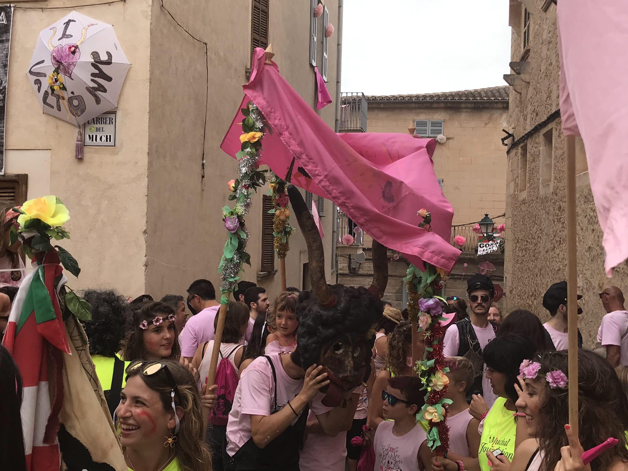 Sineu: La Mucada cumple el lunes 20 años como pionera de las neofiestas ...