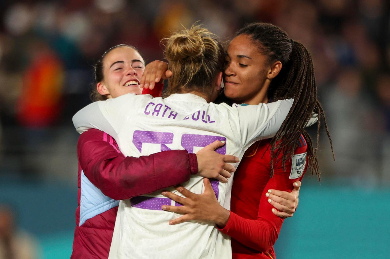 Fotogalería: Las imágenes de la celebración de Cata Coll y Mariona ...