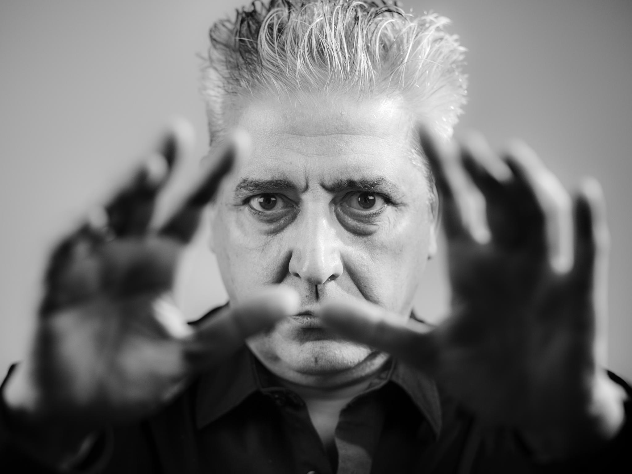 Anthony Blake: «La intuición es el peso pesado de esta historia»