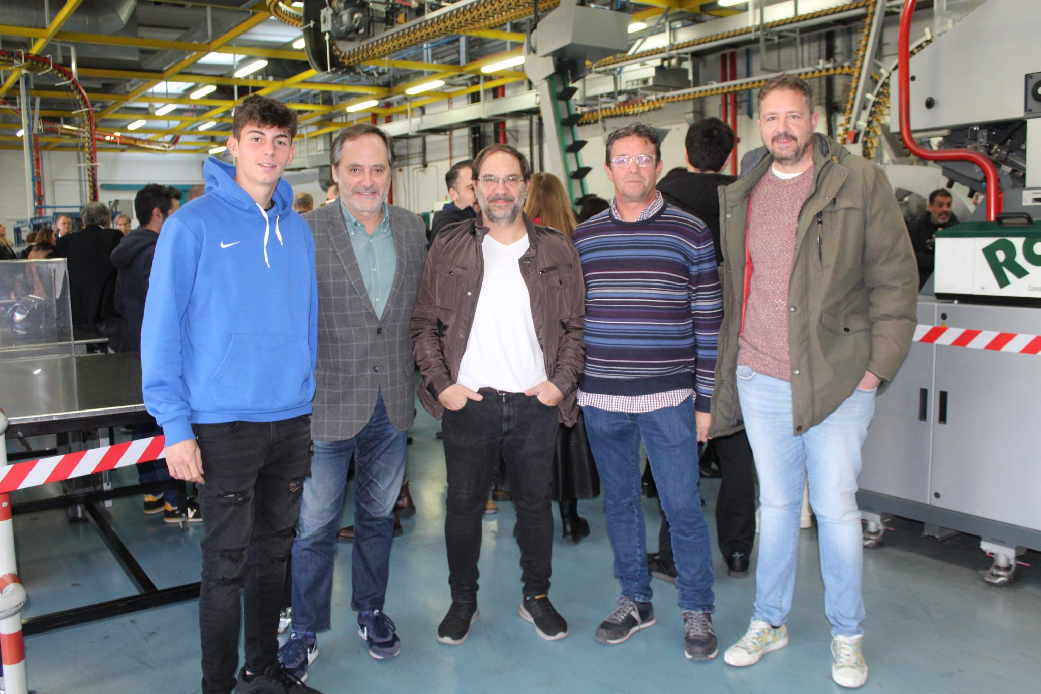 Fotogalería: Imágenes del brindis de Navidad del Grup Serra