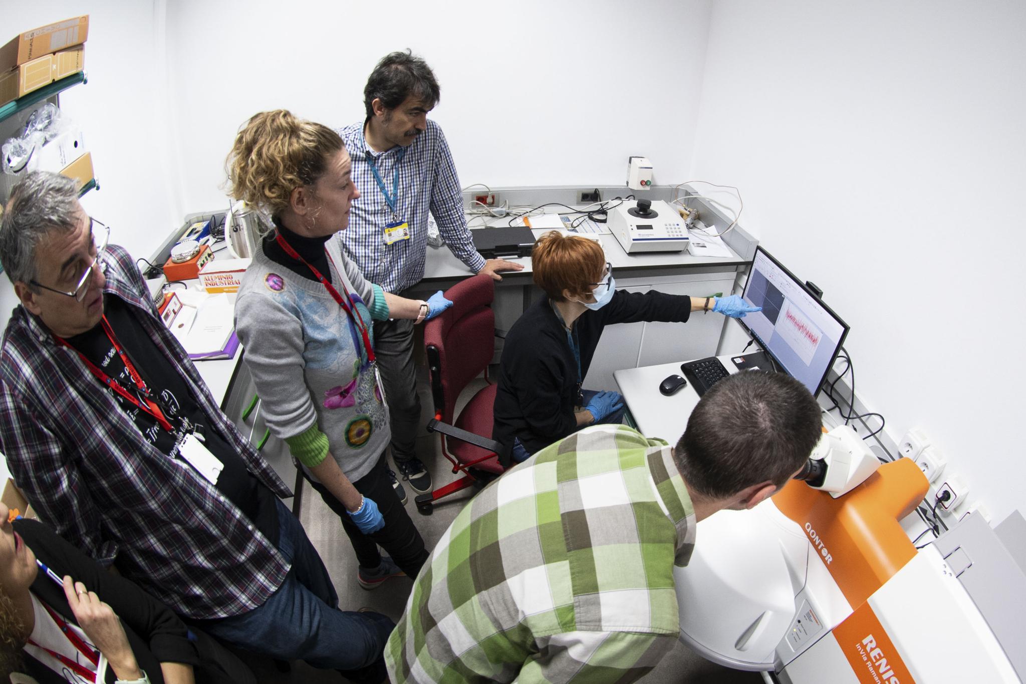 El Centro de Astrobiología investiga, con dos muestras, los misterios ...