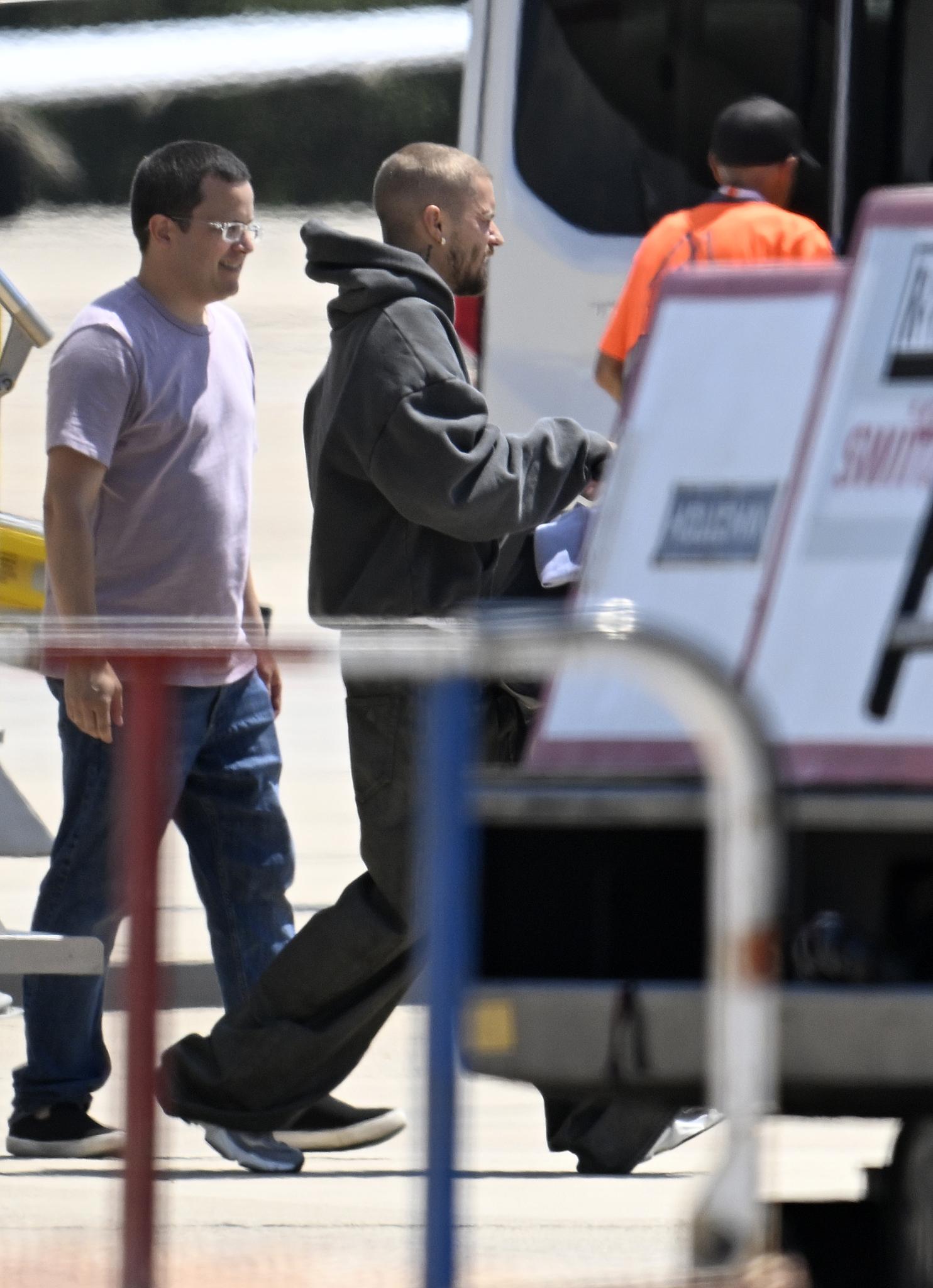 Big ass mature porm upon arrival at the venue only to wait