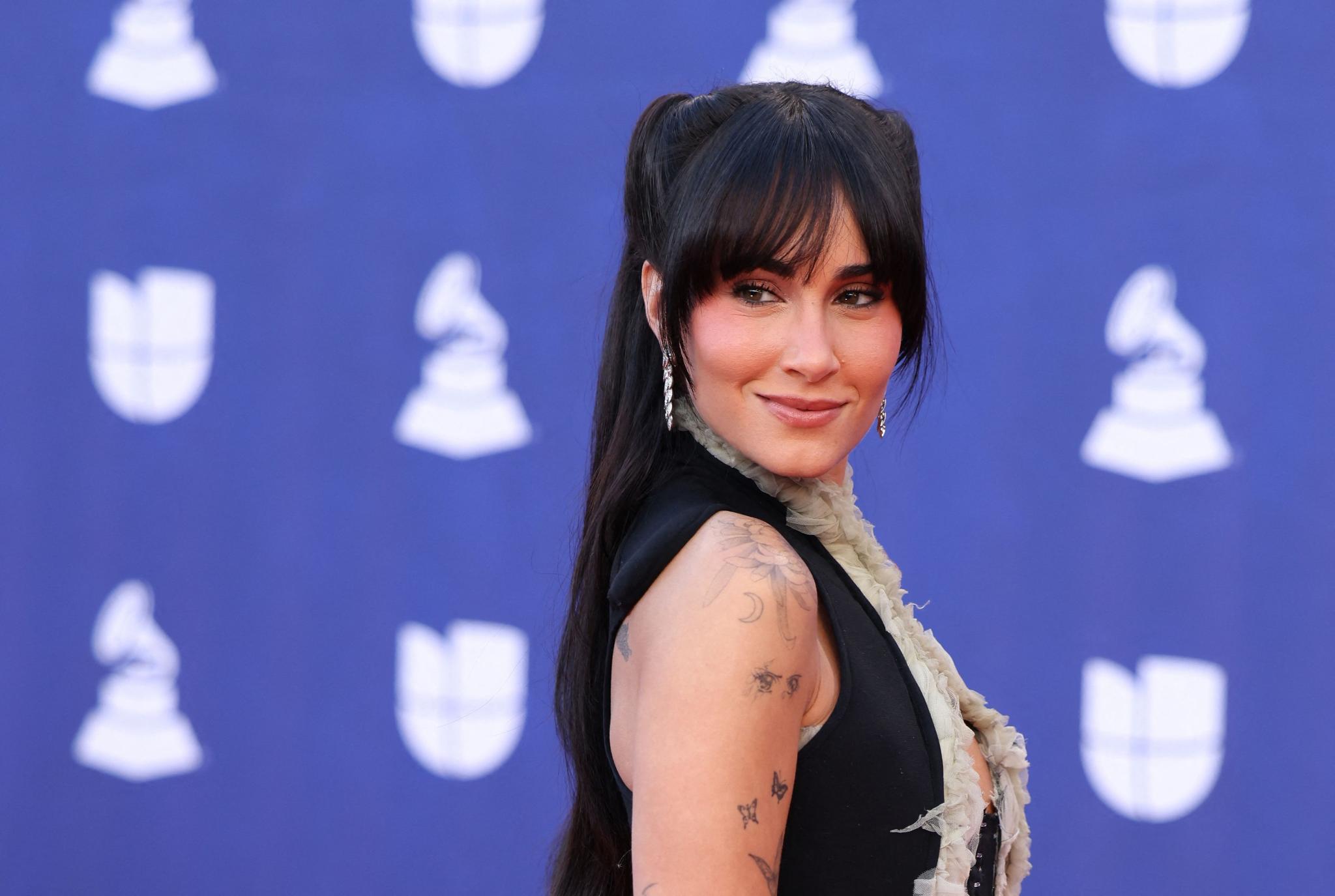 Aitana gana su primer Latin Grammy y se lo dedica a Plex: «Gracias a mi ...