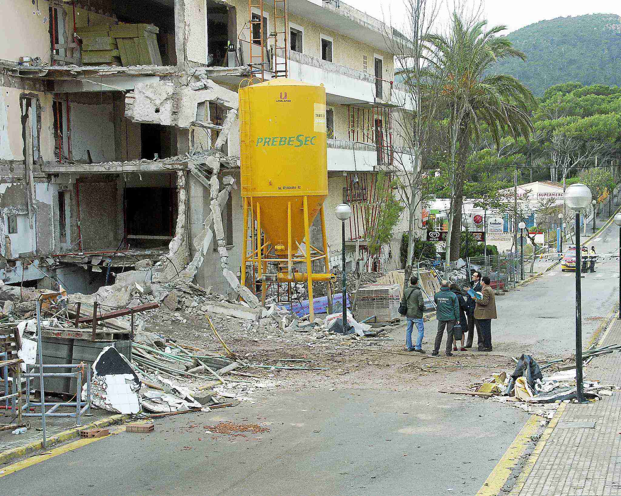 29 muertos en 25 años: Desde el derrumbe del Hotel Tívoli al desplome ...