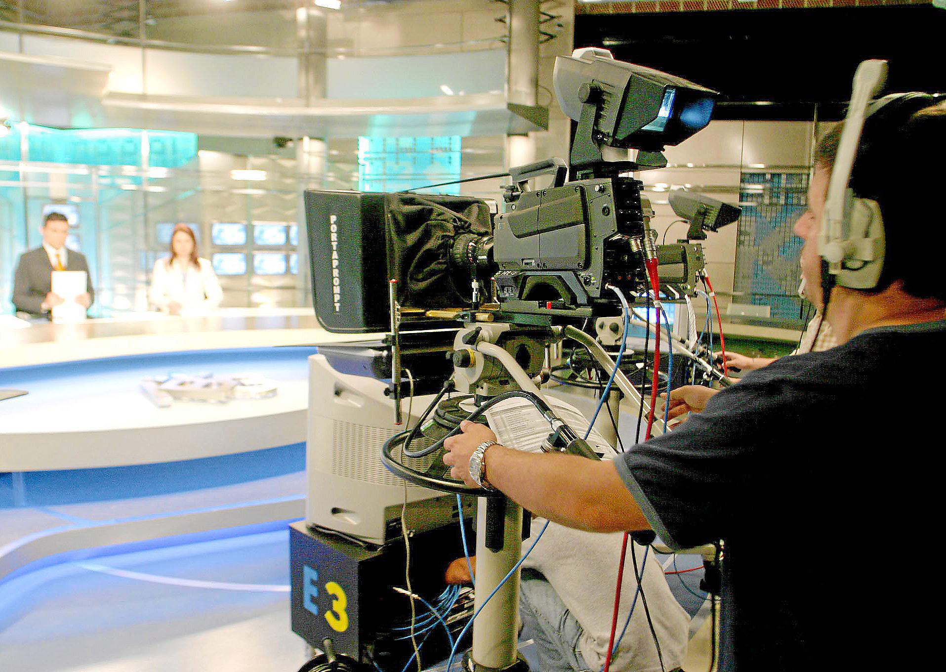 Cuatro empresas optan a los informativos de IB3