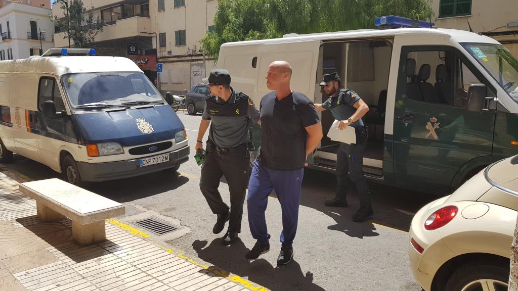 Cazado en Ibiza un hombre acusado de asesinar y descuartizar a una ...