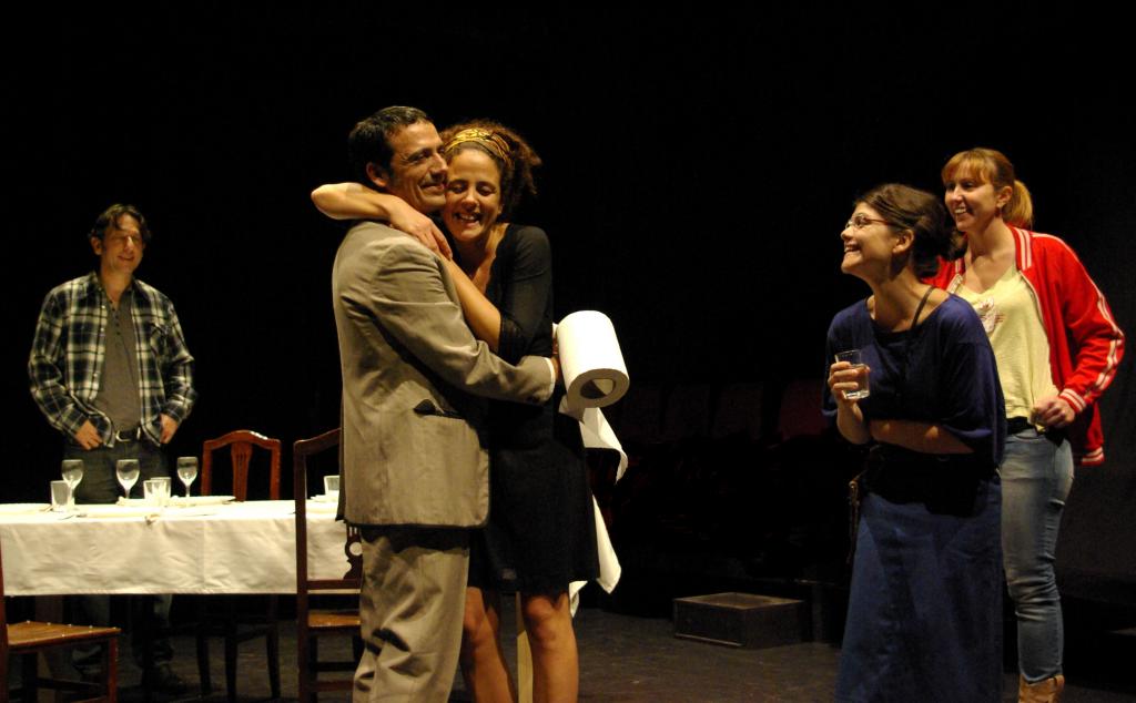 'El sopar' o cuando los actores son parte activa de la obra » Teatro y ...