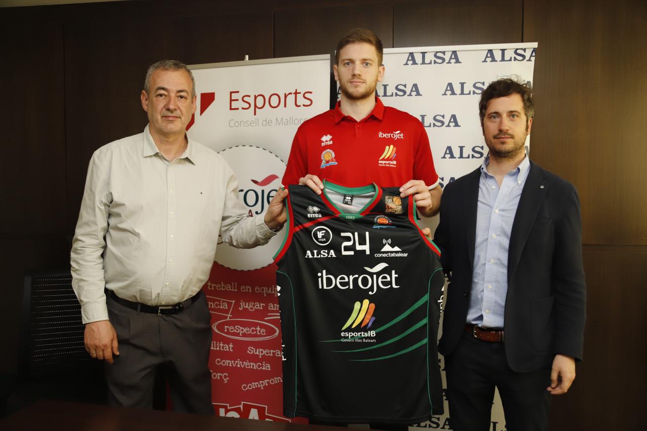 Barac, a punto para debutar con el Iberojet ante el Prat