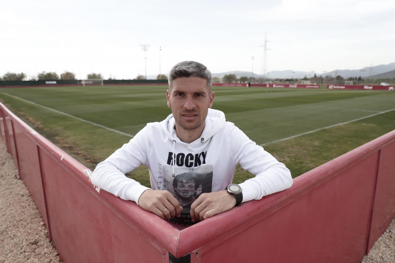 Salva Sevilla renueva con el Mallorca hasta 2021