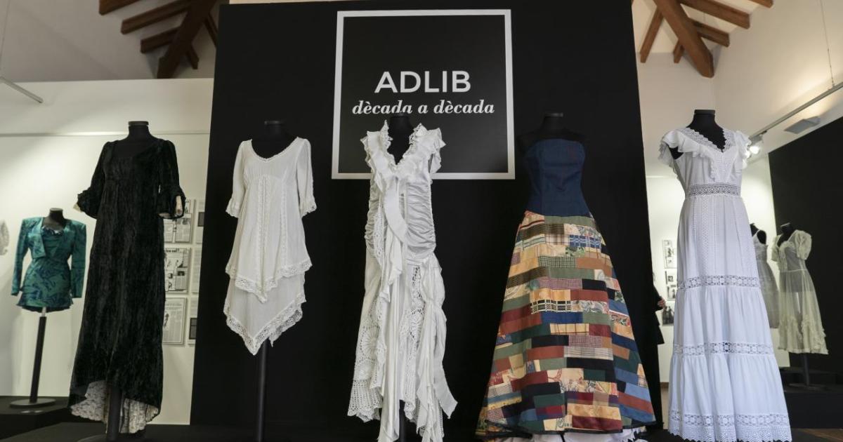 Ibiza: una exposición recorre 50 años de moda adlib