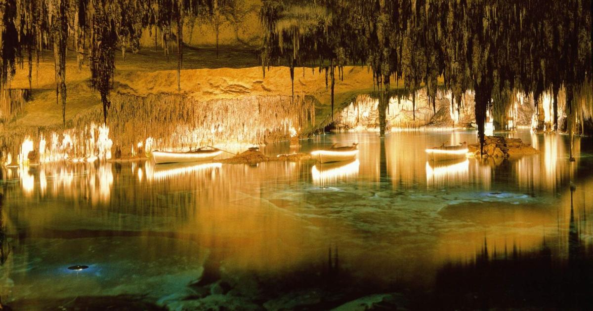 Historia de Mallorca: Emil Racovita, tres días en las Cuevas del Drach