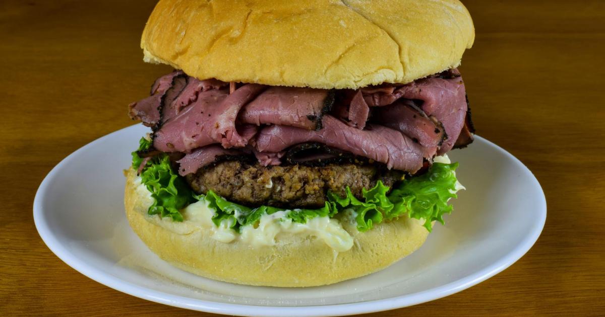 ¿Qué es el pastrami?