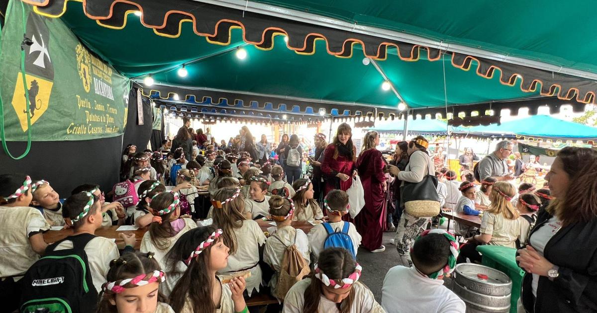 ferias en mallorca/capdepera celebra el tradicional mercado medieval