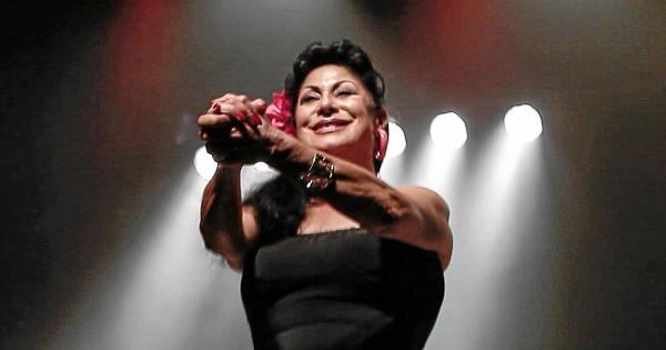 Homenaje a La Carmeta l Alicia Comas en las islas Phi Phi