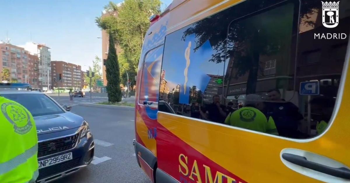 Herida grave una mujer en Entrevías al golpearse con un vehículo conducido por su pareja tras ...