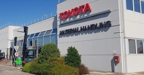 Toyota Italia: Un muerto y varios heridos en una explosión en una ...