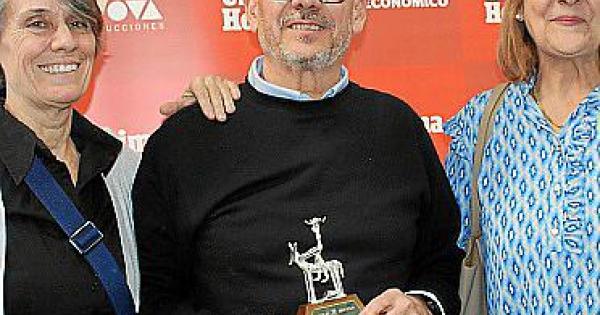 Fotogalería: Las imágenes del cóctel de Navidad del Grup Serra y ...