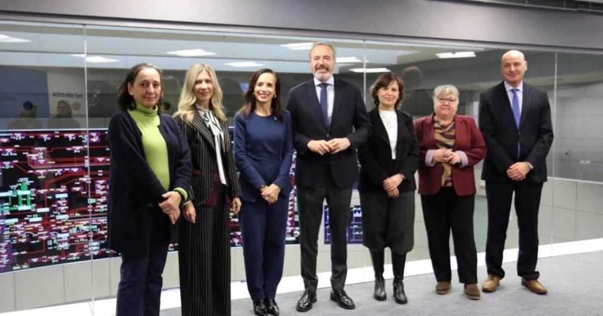 Azcón reclama más inversiones en la red eléctrica apara aprovechar la ...