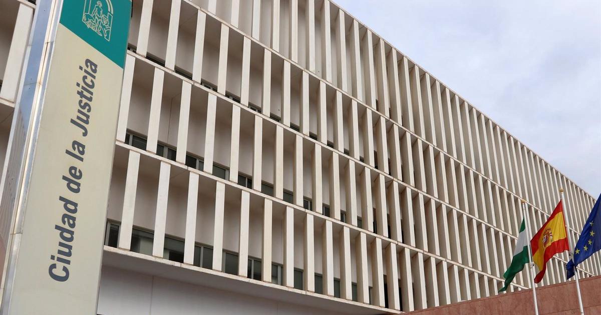 Prisión provisional sin fianza para el detenido por asesinar a su mujer en Benalmádena (Málaga)