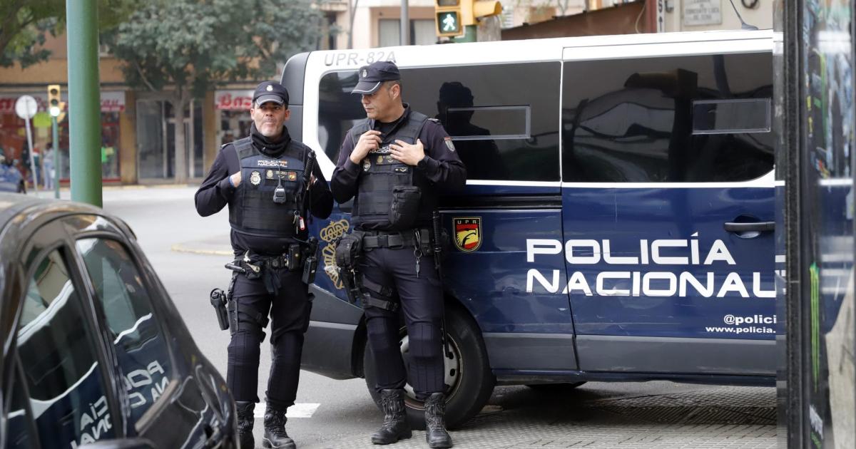 Acoso en Mallorca | Detenida una mujer en Palma por acosar a su exnovio, al que llegó a llamar ...