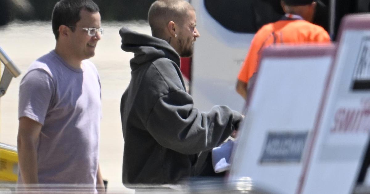 Big ass mature porm upon arrival at the venue only to wait