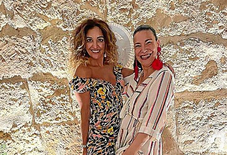 Esteban Mercer, entre amigos: cumpleaños de Isabel Reynés Coronado