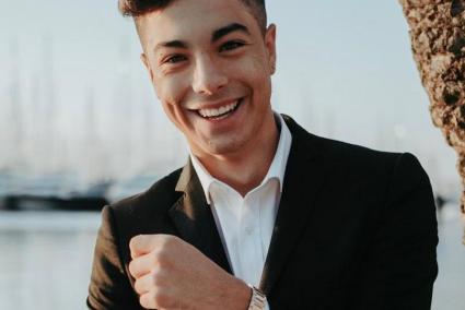 Tik Tok | Naim Darrechi, en busca y captura, sigue con su vida de ...