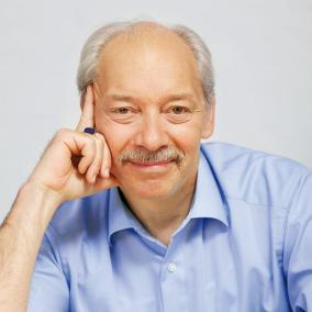 Muere el alemán Klaus Teuber, creador del juego de mesa 'Catan'