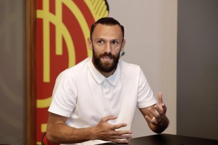 Real Mallorca | Entrevista a Vedat Muriqi: «Me quiero quedar y ganar la ...