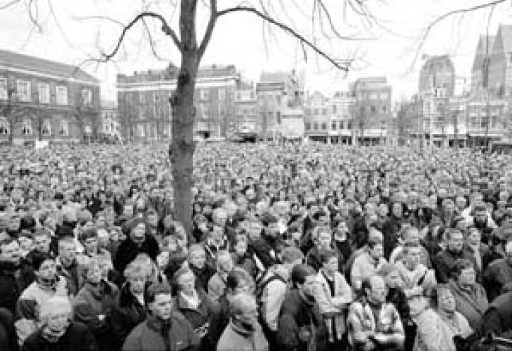 Holanda se convierte en el primer país del mundo que legaliza la eutanasia